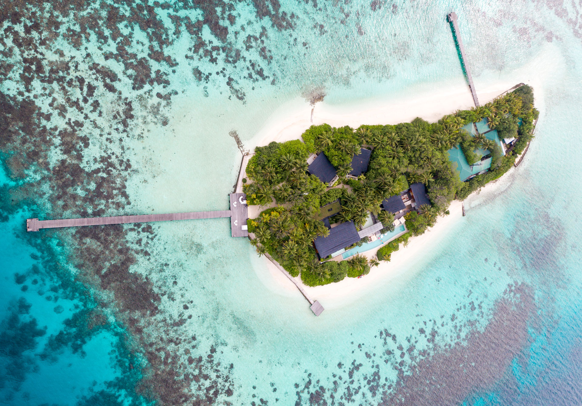 Coco Privé - PREMIUM BUSINESS TRAVEL